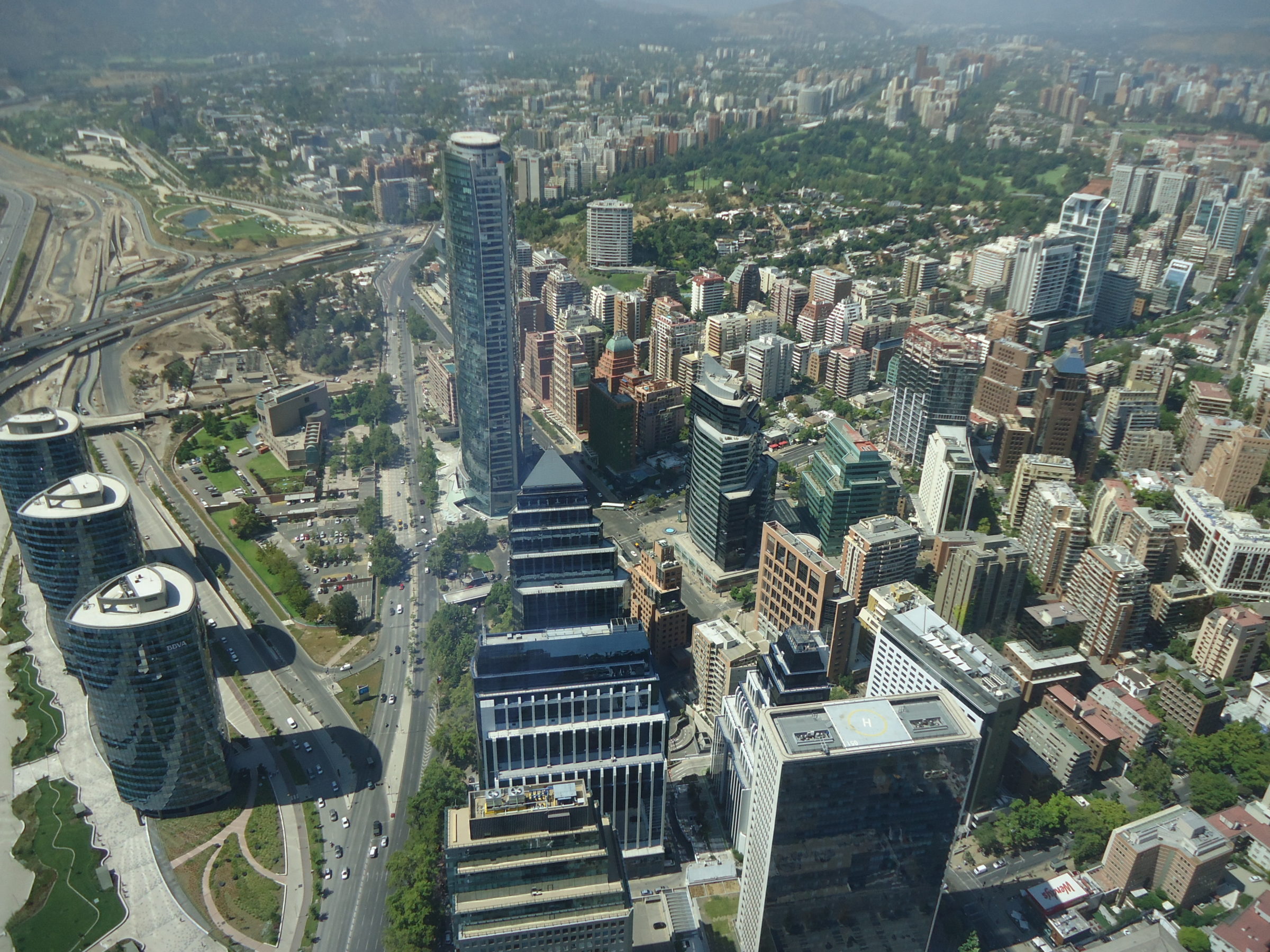 Grenergy abre en Chile un centro de operaciones en la Torre Titanium ...