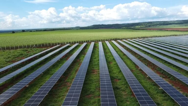 La generación solar crecerá un 22% al año en Brasil hasta 2027, según ...