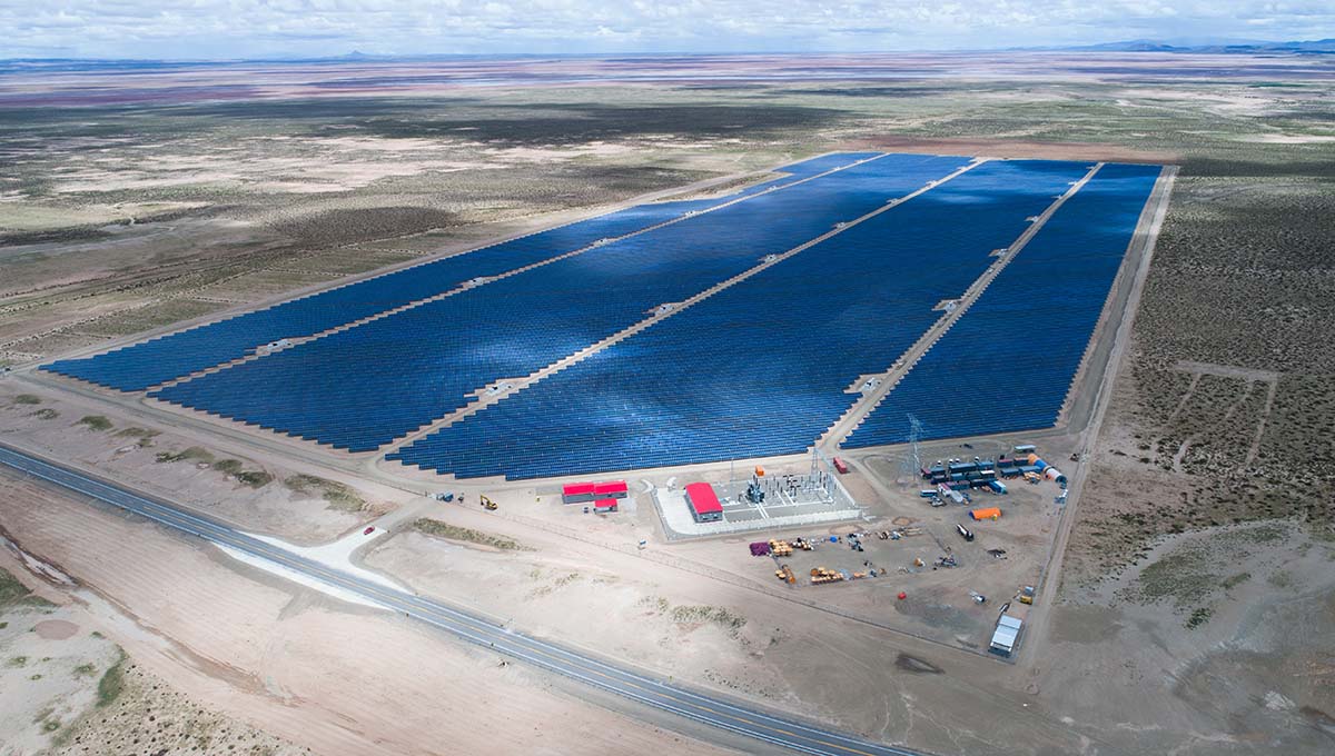El parque solar chileno Río Escondido, de 145 MW, obtiene la ...