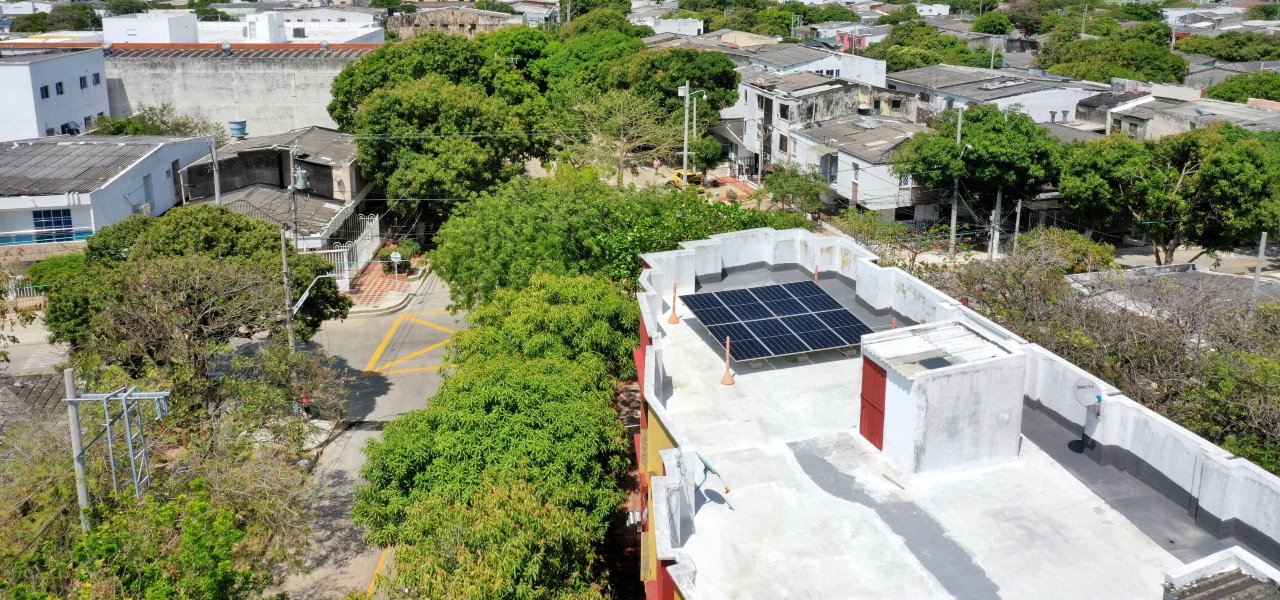 En Colombia, un programa impulsa que mil pequeños negocios instalen ...